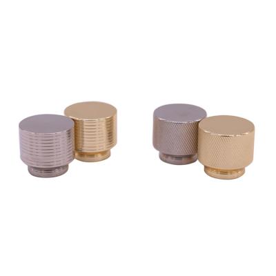 China High - End Style Special Zamak Perfume Caps Free Design Mold Ready - Made for sale