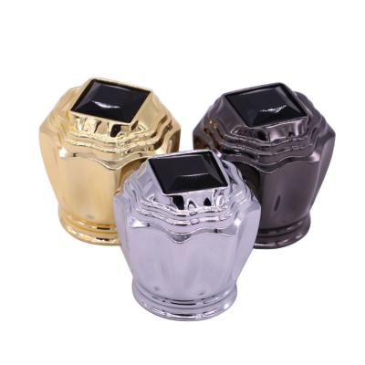 China 23x33mm Zamac Perfume Cap Magnetic Closure for Travel Bottles Customizable for sale
