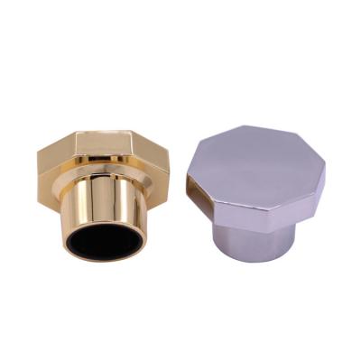 China Custom Bottle 35mm*26mm Fea 15 Zamak Perfume Caps for sale