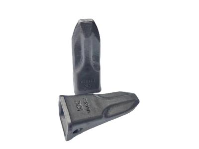 China 48-52HRC Hardness Komatsu Pc200 Bucket Teeth Rust Resistance for sale