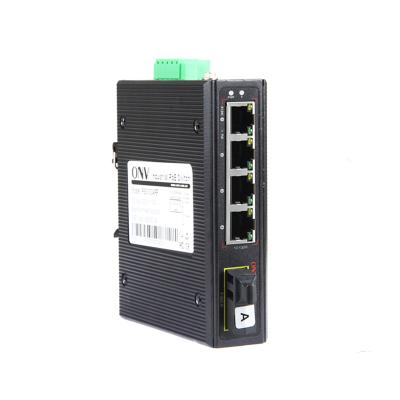 China 4*10/100M RJ45 Ports Industrial PoE Switch with IEEE 802.3af/at PoE Standard and DIN Rail Mountable for sale
