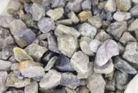 China Building Material Grade Fluorspar Granular CaF2 90% Hard Irregular for sale