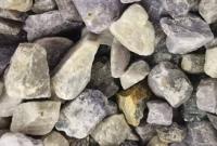 China Building Material Grade Fluorspar Granular CaF2 90% Hard Irregular for sale