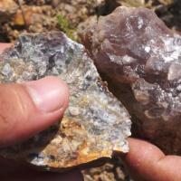 China Metallurgical Grade Fluorspar CaF2 75%  Mongolia Fluorite Ore Reliable Performance for sale