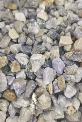 China Natural Fluorite Lump CaF2 90% Metallurgical Grade Fluorspar (10-70mm) for Industrial Applications for sale