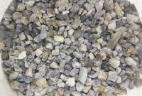China Natural Fluorite Lump CaF2 90% Metallurgical Grade Fluorspar (10-70mm) for Industrial Applications for sale