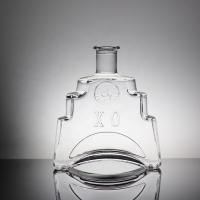 China Beauty Female Glass Bottle in Customized Shape for Wine Aficionados and Connoisseurs for sale