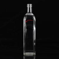 China 500ml Square Glass Bottle of Extra Virgin Olive Oil with Customized Surface Handling for sale