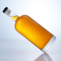 China 500ml 700ml Popular Shaped Transparent Liquor Glass Bottle for Whisky Rum Gin Brandy for sale
