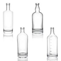 China CROWN CAP Sealing 200ml Clear Round Glass Bottles for Carbonated Drinks in Bulk for sale