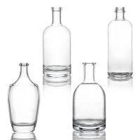China CROWN CAP Sealing 200ml Clear Round Glass Bottles for Carbonated Drinks in Bulk for sale