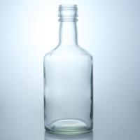 China CROWN CAP Sealing 200ml Clear Round Glass Bottles for Carbonated Drinks in Bulk for sale