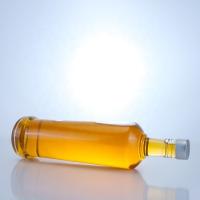 China Custom Design 750ml Whisky Glass Bottle with Material and Clear or Customized Color for sale