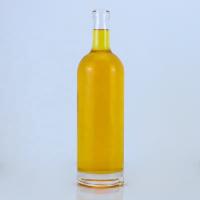 China Clear or Customized Glass Bottle Unique 700ml 750ml for Whiskey Tequila Brandy Rum Gin for sale
