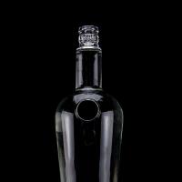 China 500ml700ml750ml Clear Whiskey Bottle with Super Flint Glass Custom Carved Unique Design for sale