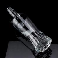 China 500ml700ml750ml Clear Whiskey Bottle with Super Flint Glass Custom Carved Unique Design for sale