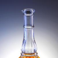 China 500ml Glass Bottle With Cork for Whisky Vodka Spirits Engraving in Long Neck Design for sale