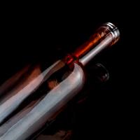 China Coating Red Color 750ml Tequila Glass Bottle with Unique Design and Cork for sale