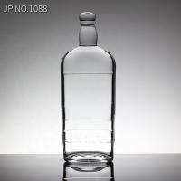 China 800ml 1000ml 3000ml Big Capacity Whisky Glass Bottle Round 500ml Square Glass Water Bottle for sale