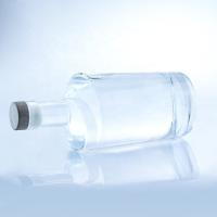 China Collar Material Glass 750ml Twist Shape Glass Bottles for Clear or Customized for sale