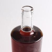 China Uso de Vodka Las Mejores Botellas de Ron de Whisky Transparentes de 50 cl con Corcho for sale