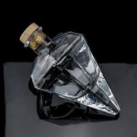 China Glass Whiskey Bottle 700ml with Unique Diamond Shape and Customized Logo for sale