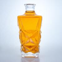 China 375ml 500ml 700ml 750ml 1000ml Oslo Liquor Gin Whisky Glass Vodka Bottle with Cork Lid for sale