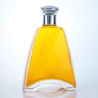 China 375ml 500ml 700ml 750ml 1000ml Oslo Liquor Gin Whisky Glass Vodka Bottle with Cork Lid for sale