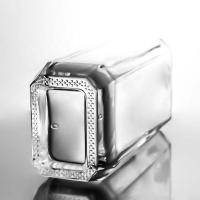 China Acceptable Customer's Logo Glass Square Super Flint 500ml 700ml 750ml Bottle for Gin for sale