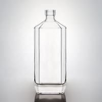 China Acceptable Customer's Logo Glass Square Super Flint 500ml 700ml 750ml Bottle for Gin for sale