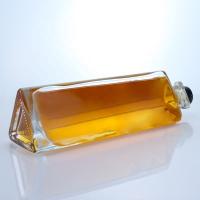 China Collar Material Glass Empty 750ml Glass Wine Bottle with Cork Top Finish for sale