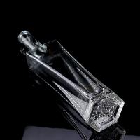 China Exquisite Design Vodka Liquor Bottle Clear or Customized 750ml Glass Bottle with Cork for sale