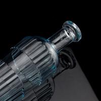 China Pretty Light Blue 750ml 75cl Vertical Stripes Vodka Bottle With Lid Made of Clear Glass for sale
