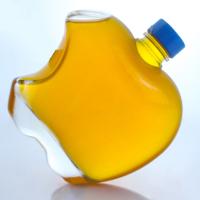 China Custom Cap Apple Shape Glass Bottle for Vodka Tequila Whisky in Super Flint Glass for sale