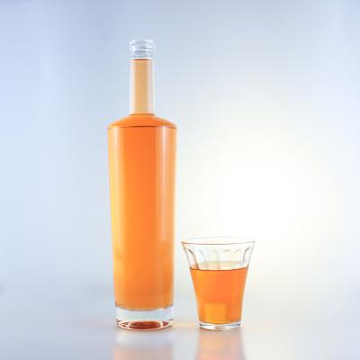 China Empty Clear Flint Gin Rum Champagne Brandy Whisky Liquor Glass Bottle with Customized Logo for sale