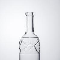 China Surface Handling Decal Custom Shape Embossed Glass Liquor Bottle for Whisky Gin Rum for sale
