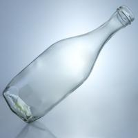 China Brandy Whiskey Gin Rum Glass Bottle with Screw Top Industrial Beverage Sealing Type Cork for sale