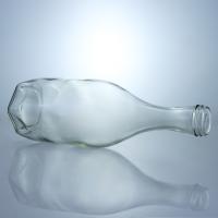 China Brandy Whiskey Gin Rum Glass Bottle with Screw Top Industrial Beverage Sealing Type Cork for sale