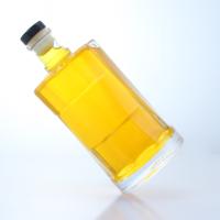 China Clear Glass Bottle with Cork for Whisky Vodka Tequila Gin Rum Made in Clear or Customized for sale