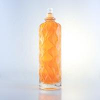 China Transparent Customized Liquor Glass Water Bottles with Unique Sealing Type SCREW CAP for sale