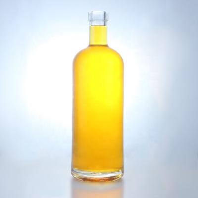 China Glass Base Material Screw Cap Sealing Type Spirit Bottle for Whisky Vodka Tequila Gin Rum for sale