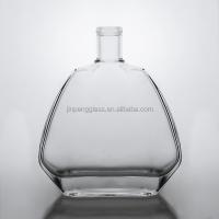 China Custom Clear Flat 750ml Glass Bottle With Cork for Vodka Whiskey Gin Industrial Beverage for sale