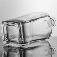 China 700ml Square Glass Bottle for Customized Logo Acceptable Vodka Spirit Liquor Rum for sale