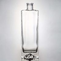 China Super Flint Glass Custom Mountain Base 750ml Whisky Rum Glass Liquor Bottle for Vodka Gin for sale