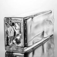 China Super Flint Glass Custom Mountain Base 750ml Whisky Rum Glass Liquor Bottle for Vodka Gin for sale