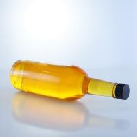 China 750ml Glass Liquor Bottle for Whisky Gin Rum Vodka Custom Shape Screw Cap for sale
