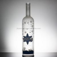 China Clear Cork Sealing 700Ml Glass Bottles for Liquor Spirits and Vodka Whiskey Tequila for sale