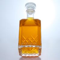 China Customized Polygon Glass Bottle for Vodka Whisky Gin Rum Spirit for sale