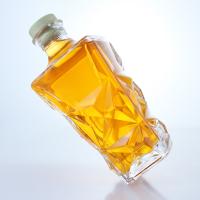 China Unique Design 800ml Glass Bottle for Beer Gin Rum Champagne Brandy Whisky Clear Flint for sale