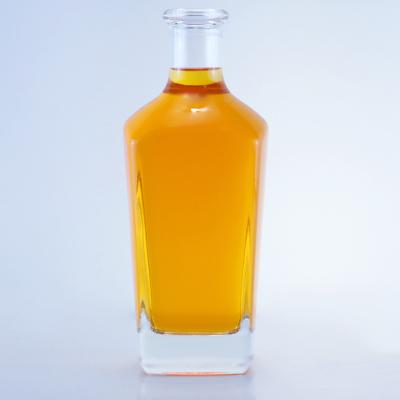 China Bottle Color Clear 750ml Unique Shaped Glass Bottle for Gin Rum Champagne Brandy Whisky for sale